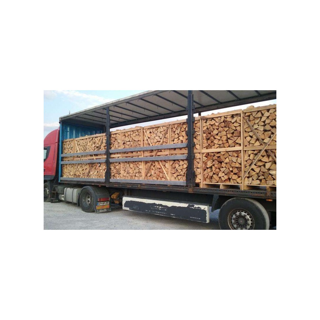 Legna da ardere faggio da 33 cm. uso domestico in bancale da 11 q.li